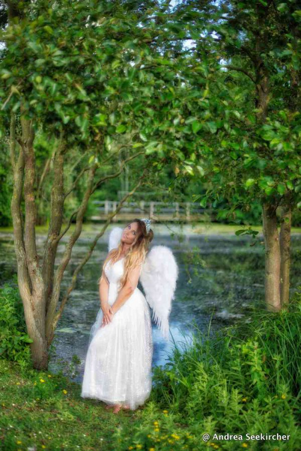 Engel Fotoshooting mit zauberhaften Engelfotos in Düsseldorf Köln NRW